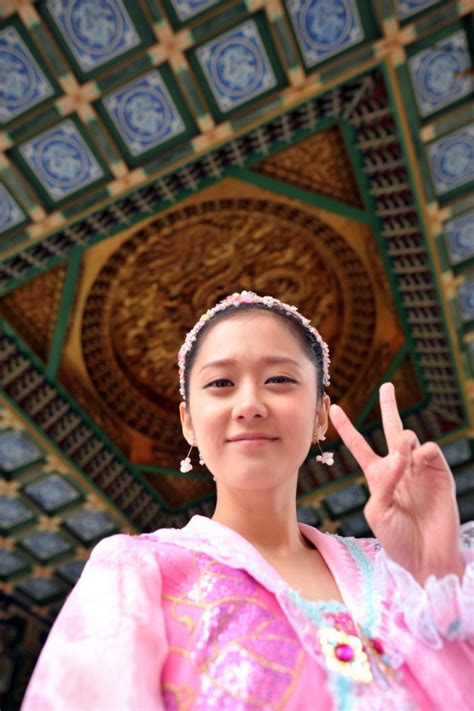 Jang Nara Qiao Yu Photos