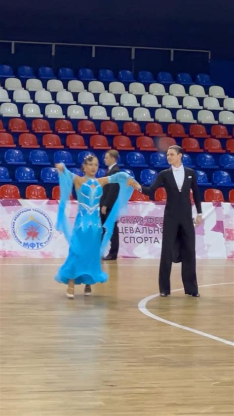 Платье для бальных танцев в 2024 г Платье для бальных танцев Бальные танцы Платья