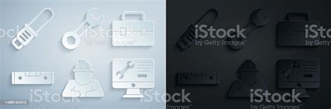 빌더 도구 상자 건설 버블 레벨 컴퓨터 모니터 서비스 렌치 스패너 및 전기톱 아이콘을 설정합니다 벡터 0명에 대한 스톡 벡터