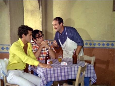 ΦΑΙΔΩΝ ΓΕΩΡΓΙΤΣΗΣ ΧΡΟΝΗΣ ΕΞΑΡΧΑΚΟΣ ΓΙΑΝΝΗΣ ΒΟΓΙΑΤΖΗΣ στο ΓΟΡΓΟΝΕΣ ΚΑΙ ΜΑΓΚΕΣ 1968 του ΓΙΑΝΝΗ