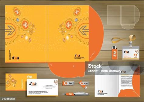 디지털 기술 회사에 대 한 폴더 템플릿 디자인입니다 편지지 블루 레드 비즈니스 또는 작업 프로 모션 사용 하는 사람들 커뮤니티 친구 프레 젠 테이 션 디자인의 요소 개체
