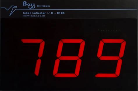 Red Wall Mounted Acrylic Rectangle Token Display Machine At 4750 Piece In Pune