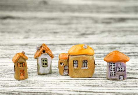 Подарунок для колекціонера домиків мініатюрний набір — ціна 180 грн у каталозі Статуетки Купити