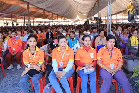 អ្នកផ្ដល់ព័ត៌មានជូនសម្ដេចមាននៅជុំវិញខ្លួន សម រង្ស៉ី