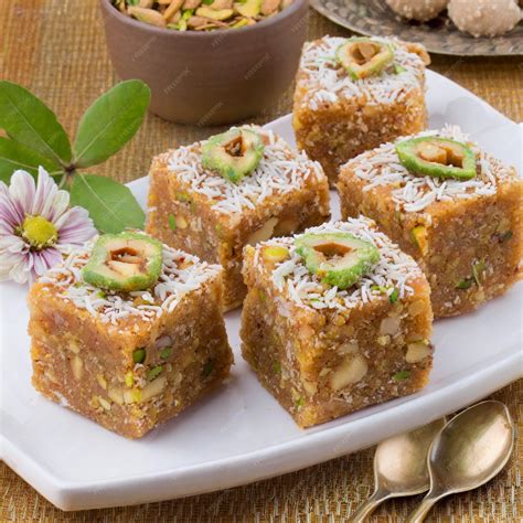 Premium Photo Gond Pak Sweet