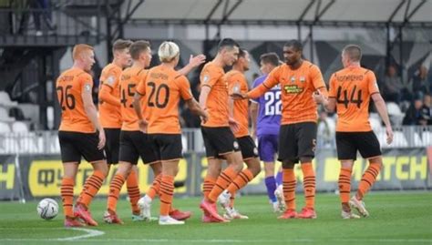 Шахтар завершив збори та вирушив до України Футбол 24