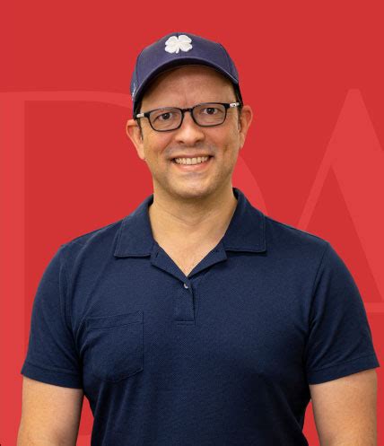 Metin Ozkuzey
