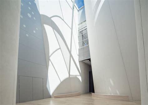 Toyo Ito Uses Fluted Concrete Walls To Define Baroque Museum