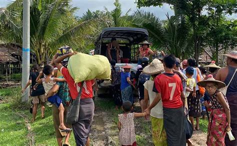 Dvb မောင်တောက စစ်စခန်း ၄ ခုကို အေအေသိမ်းပိုက်၊ သံတွဲဒေသခံများကို ကယ်ထုတ်ပေး