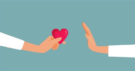 속옷 입고 전 여친 침대에 누운 男…동행한 경찰에 딱 걸렸다