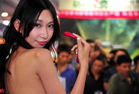10th Guangzhou Sex Culture Festival Cn
