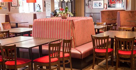 Banquette Seating By Sig Contracts