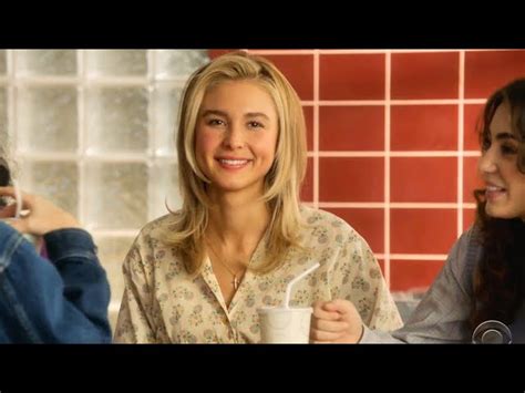 Young Sheldon What Happened To Veronica Duncan Explored