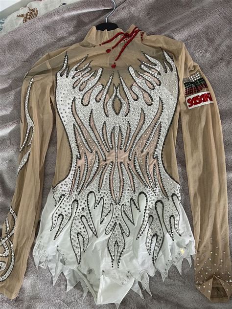 Трико за художествена гимнастика гр София в з Американски колеж • Olx Bg