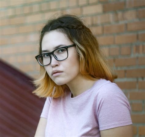 20 Bob Hairstyles That Pair Perfectly With Glasses Hairstylecamp