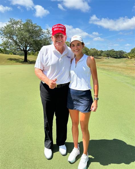 Photo Donald Trump Et Kai Partagent La Même Passion Pour La Golf Kai Trump Et Donald Trump