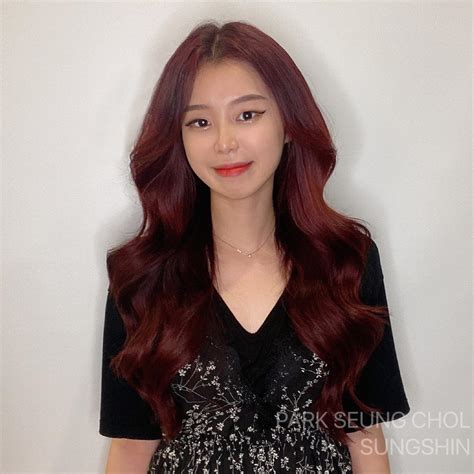 박승철헤어스투디오 안녕하세요 박승철헤어성신여대 입니다 🕊 ️ 모발에 맞는 약제