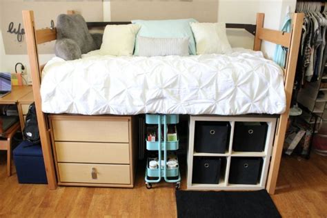 12 Clever Dorm Room Hacks For This School Year