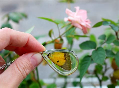 Базар за бижута и аксесоари На горния рафт Home Facebook