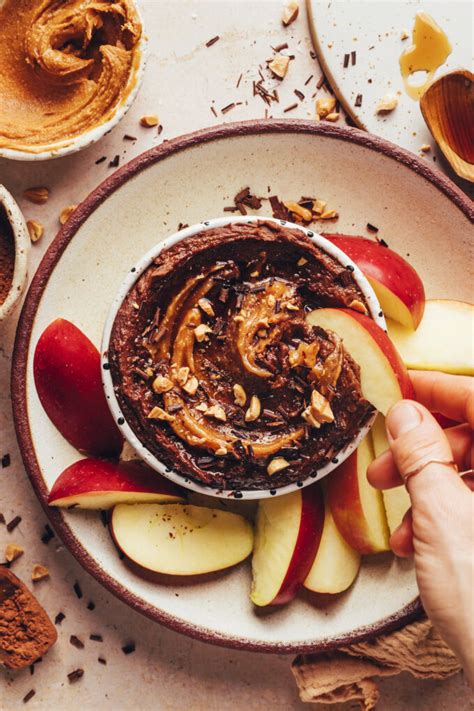 Fudgy Chocolate Peanut Butter Hummus Squelo