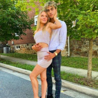 Madeline Damskey Feet