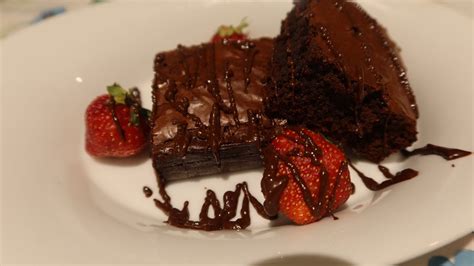 حلوة أمريكية مشهورة يحماقوا عليها الصغار والكبار ، سهلة وسريعة التحضير