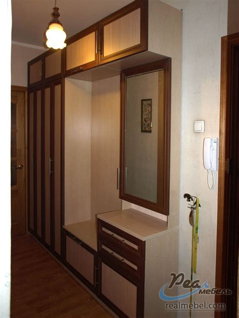 Узкий шкаф в прихожую купе и фото длинный коридор глубина 30 и 40 см цвет светлый бук