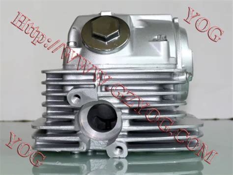 Yog Motorcycle Spare Part Cylinder Head Complete For Bajaj Boxer C110
