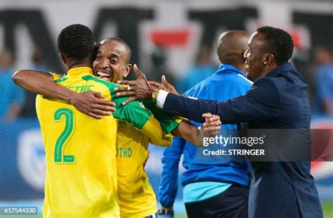 Samuel Tiyani Mabunda Photos And Premium High Res Pictures Getty Images
