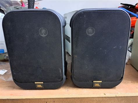 Jbl Surround Speaker Audio Soundbars Speakers Amplifiers On Carousell