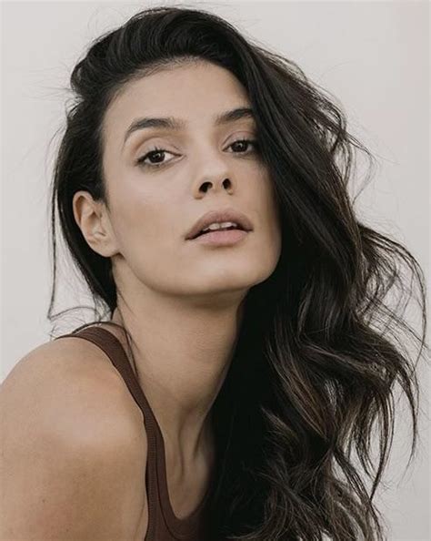 Laysla De Oliveira Rcelebjawlines