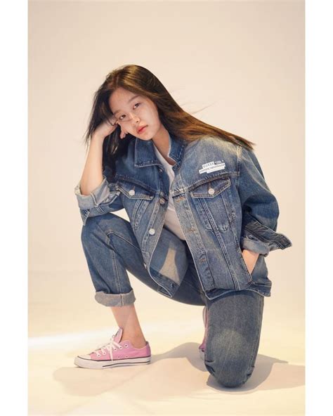 Inspirasi Ootd Park Yoo Na True Beauty Simpel Elegan