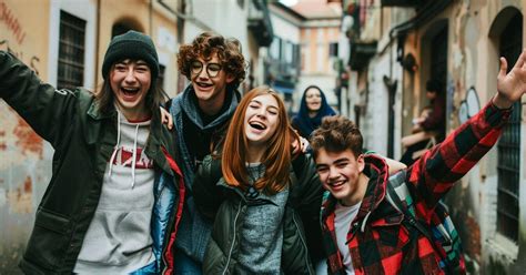 2 Truths 1 Lie Online Game