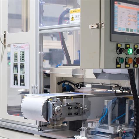 Китай Стеклянный солнечный модуль Производители Поставщики Фабрика Индивидуальный стеклянный