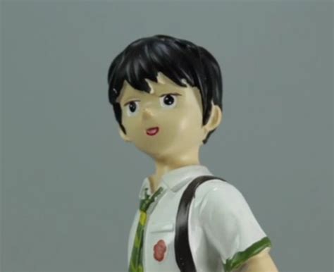 中国で作られた君の名はのフィギュアが酷い Togetter トゥギャッター
