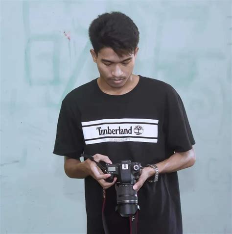 Dmg သတင်းထောက်နှင့် ရုံးစောင့်တို့ကို ဖမ်းဆီးခြင်းမှာ သတင်းအမှောင်ချပြီး လူ့အခွင့်အရေးချိုးဖောက