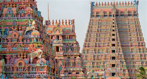 This Ancient And Brilliantly Colored Hindu Temple Is Said To Be The
