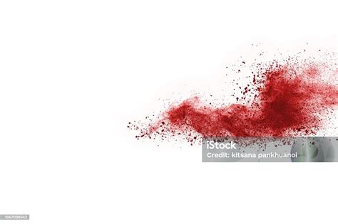 흰색 배경에 고립 된 빨간 분말 폭발의 모션에 고정 합니다 빨간 먼지 구름의 추상적인 디자인입니다 입자 폭발 화면 보호기 배경 화면 0명에 대한 스톡 사진 및 기타 이미지