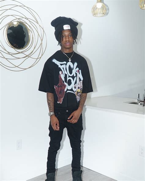 Mtr Vari Syb • Instagram Photos And Videos