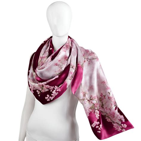 Bespoke Silk Velvet Scarves Wholesale Manufacturer Resovon