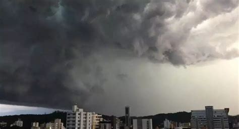 Ciclone Extratropical Pode Causar Temporais Com Ventos De Até 70 Kmh Em Sc