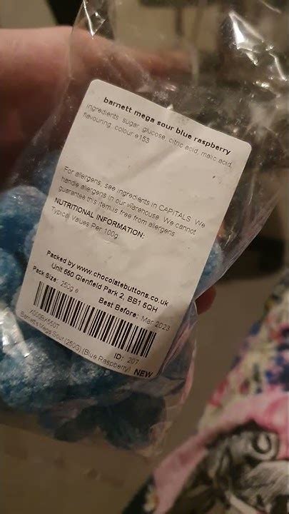 Barnetts Mega Sour Blue Raspberry Reaction Youtube