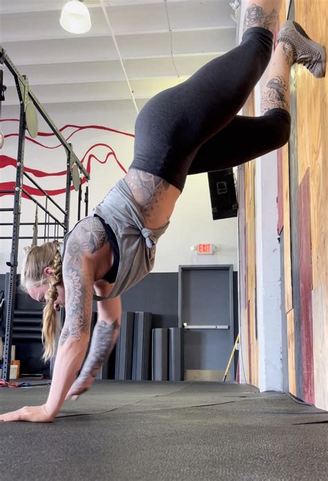 Hello 21 1 Scrolller