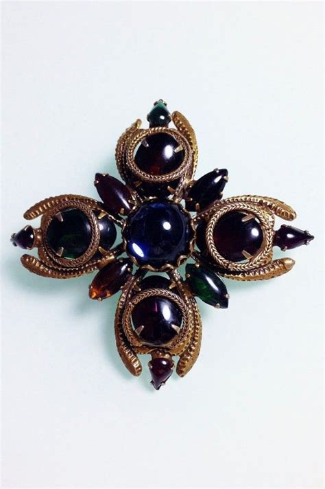 Винтажная брошь в форме креста с кабошонами | Винтажная брошь, Брошь ...