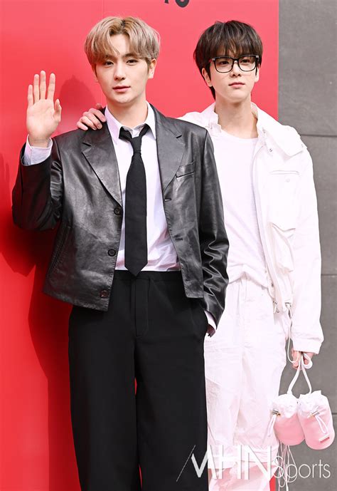 더보이즈 현재 영훈 이 비주얼 조합 실화시력 교정 미모 파티 Ms앨범 더보이즈 현재 영훈 이 비주얼 조합 실화시력 교정 미모 파티 Ms앨범