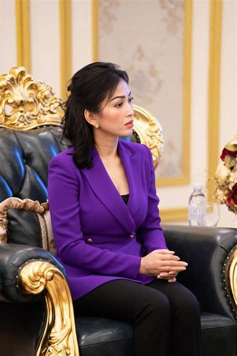 គេថា អ្នកណាមានស្នាម ក បែបនេះ ជាក្រយៅខ្សែទ្រព្យ ដែលមានអំណាច លាភសំណាង ក្នុងជីវិត អ្នកមានអត់