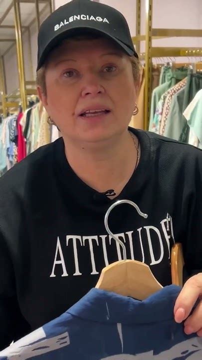 Модная ПЫШКА ищет стильную женскую одежду Shorts Youtube