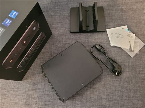 Intel Nuc Mini Pc Enthusiast Kit Review Good For Gaming