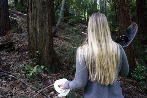 How We Go To The Bathroom In Our Campervan Tworoamingsouls