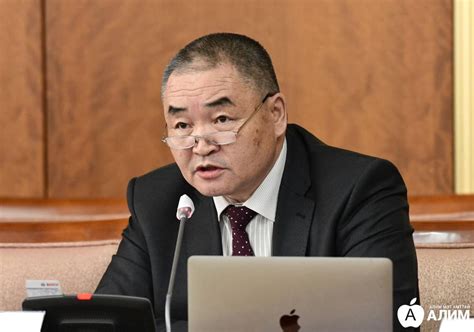 ШҮҮХИЙН ЕРӨНХИЙ ЗӨВЛӨЛИЙН ДАРГААР ХУУЛЬ ЗҮЙН УХААНЫ ДОКТОР ДОРЖДАМБЫН ЗҮМБЭРЭЛЛХАМ СОНГОГДЛОО